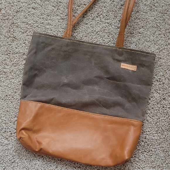 BetterLife Bags | Bags | Twotone Tote Bag With Leather Btly Betterlife ...